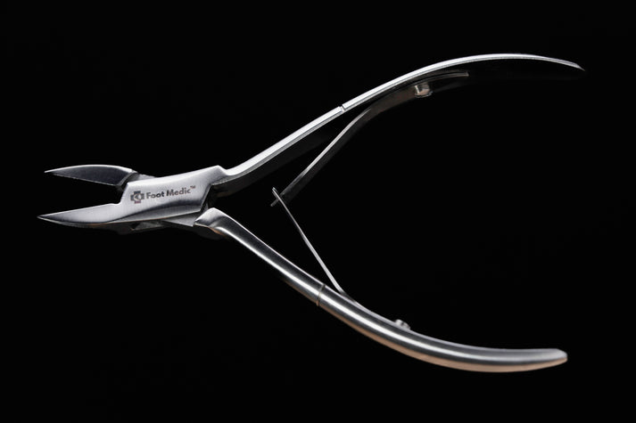 Straight edge –super fine point nippers – dull finish – Foot Medic Instruments